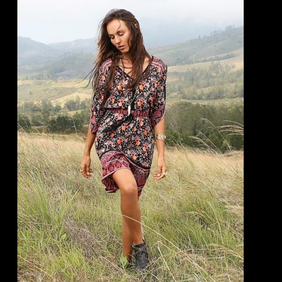 Tulle And Batiste | Dresses | Aus Brand Tulle And Batiste Moonless ...